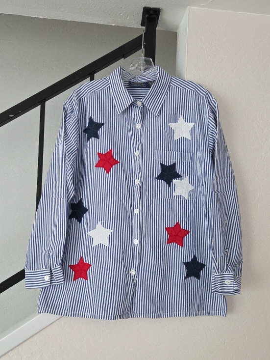 Willow Ridge | Tops | Willow Creek Ls Star Appliqued Button Down Blouse ...